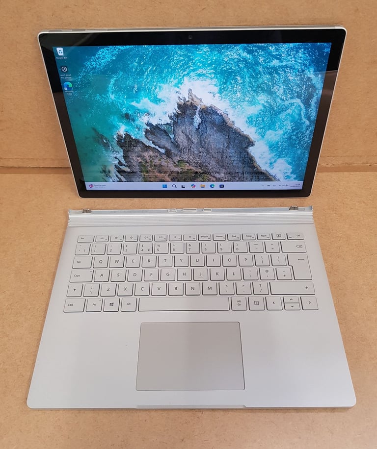 Microsoft Touch Screen Laptop, intel core i5-10th Gen.8GB RAM,256GB ...