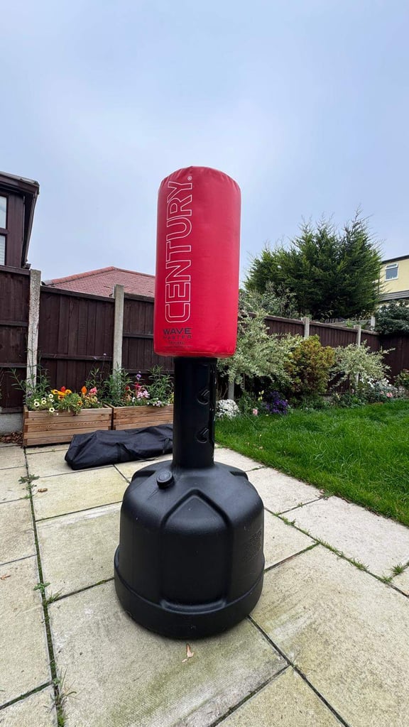 Wavemaster punching bag | in Liverpool, Merseyside | Gumtree