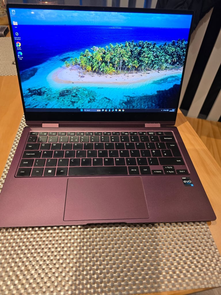 Laptop Samsung Galaxy Book 2 pro 360, 2 in 1 ,touch-screen,pen | in ...