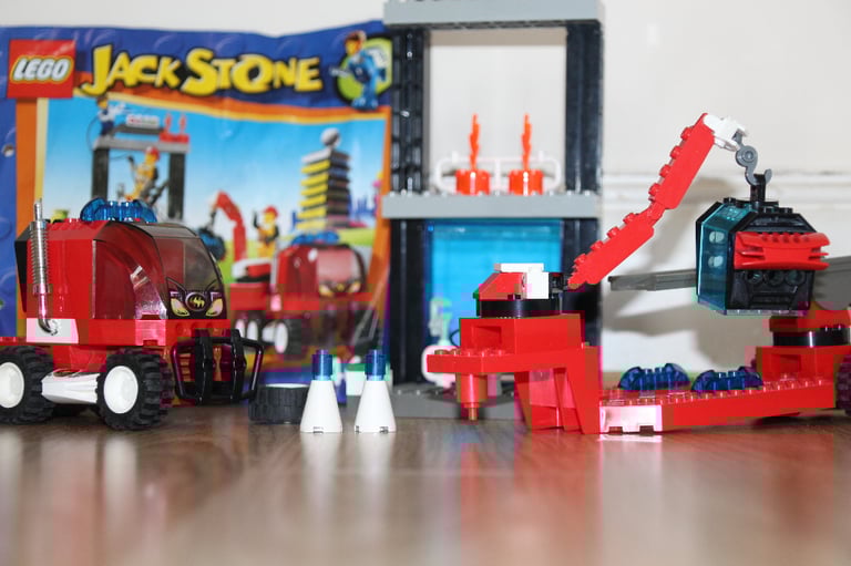 3 Lego Jack Stone sets: 4609 Fire Attack Team * 2x 4604 Police Copter ...