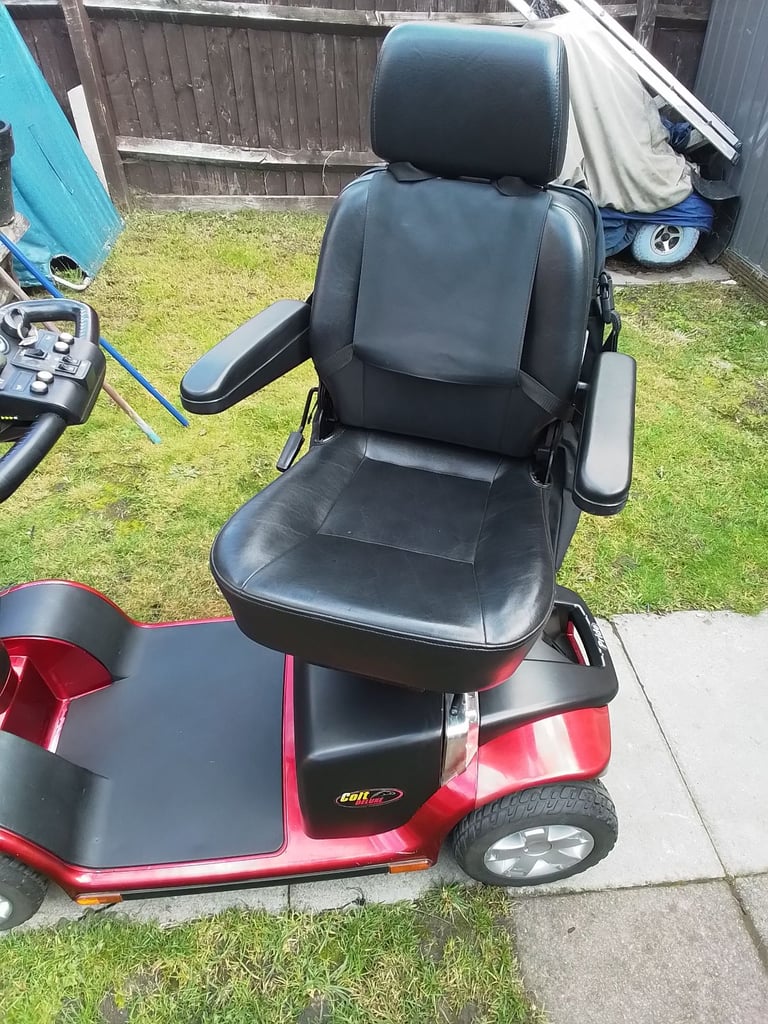 Pride colt deluxe 3mph /6-25mph mobility scooter | in Hucknall ...