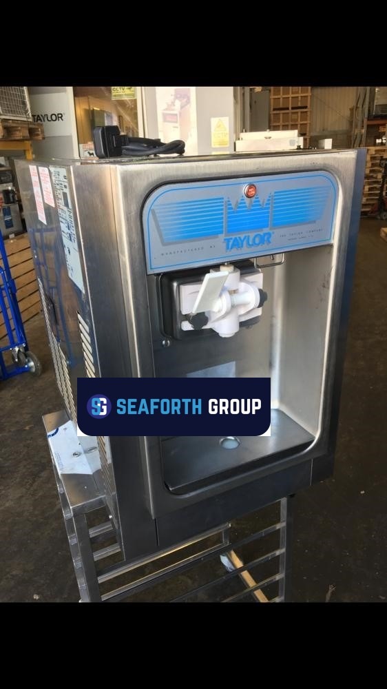 Taylor 152 soft serve ice cream machine ( Delivered Installed ...