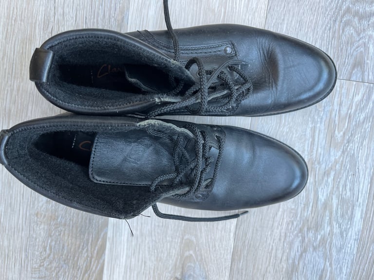 Ladies Clarks black lace up ankle boots | in Witney, Oxfordshire | Gumtree