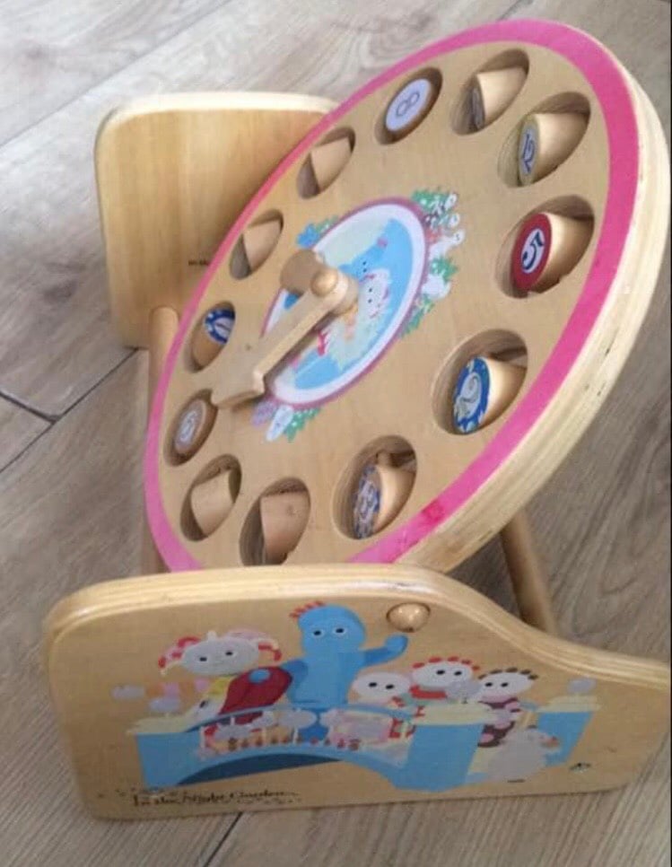 In the Night Garden clock 🕰 | in Chesterfield, Derbyshire | Gumtree