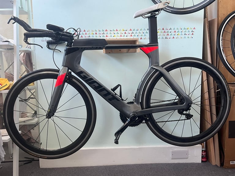 Giant Trinity Advanced 2020 TT Time Trial Triathlon Bike + Extras Full ...