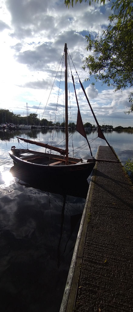 14ft Gaf rig Sailing rowing motor boat with main sail and jibs, engine ...