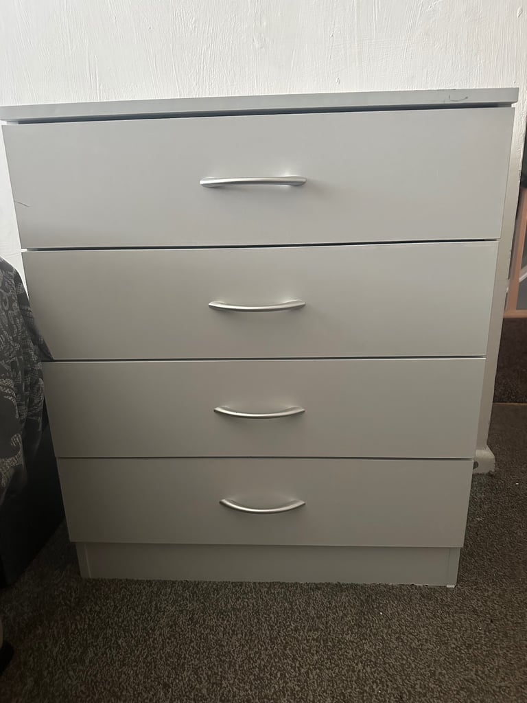 White chest of drawers | in Lowestoft, Suffolk | Gumtree