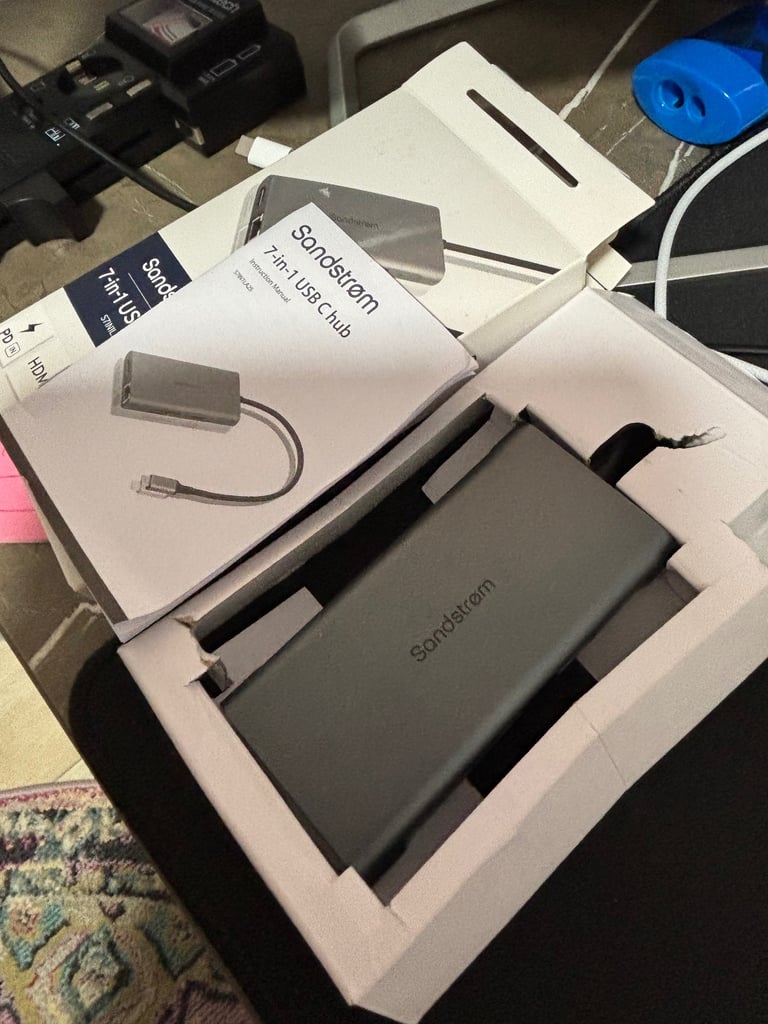 Sandstrom 7-in-1 USB C hub | in Dollar, Clackmannanshire | Gumtree