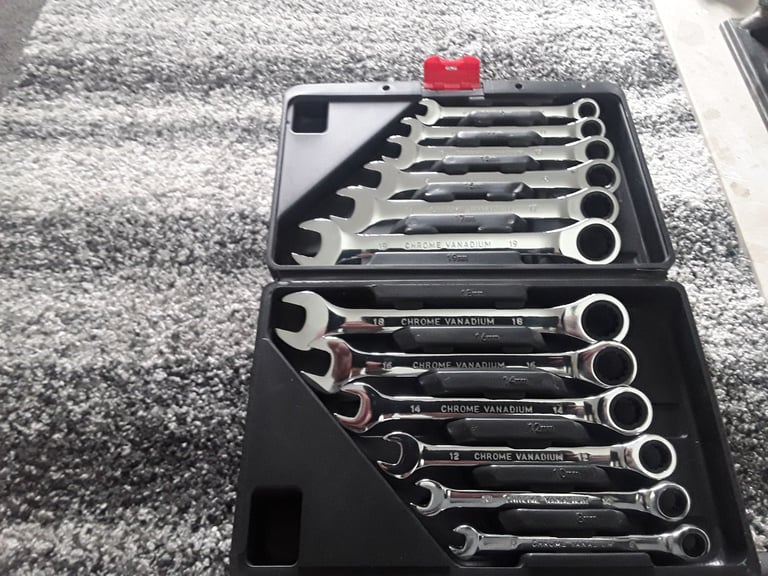 12 piece ratchet spanner set sizes from 8 mil to 19 mil shiny chrome ...