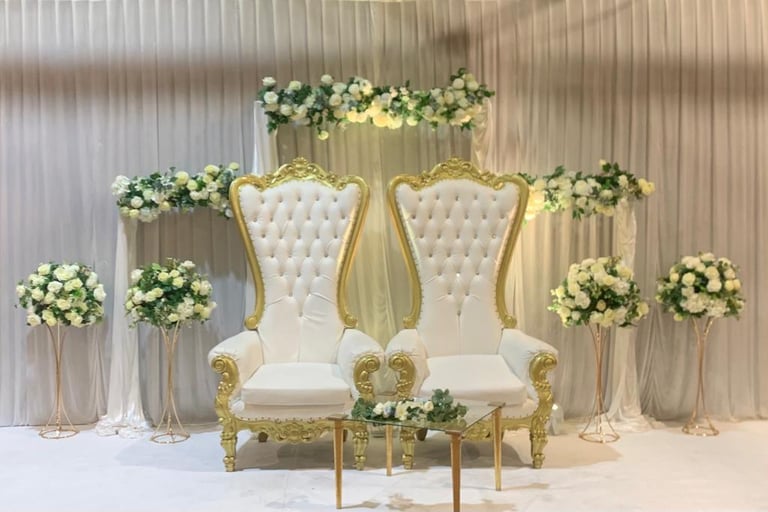 Wedding centrepiece, Wedding stage, Party decoration, Chiavari, Table ...