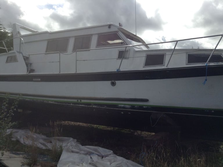 Project Boat Aquafibre 37 River Cruiser | in Bletchley, Buckinghamshire ...