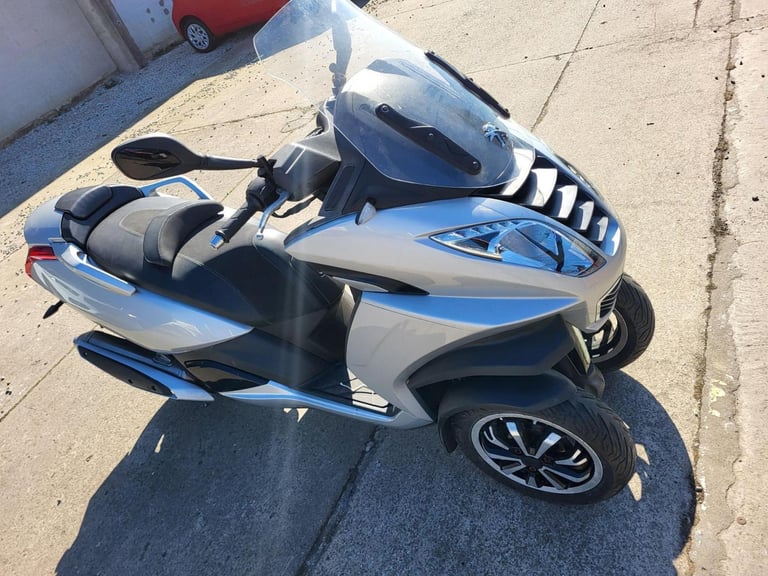 2015 15 PEUGEOT METROPOLIS 400 THREE WHEELER TRICYCLE TRIKE MP3 ...