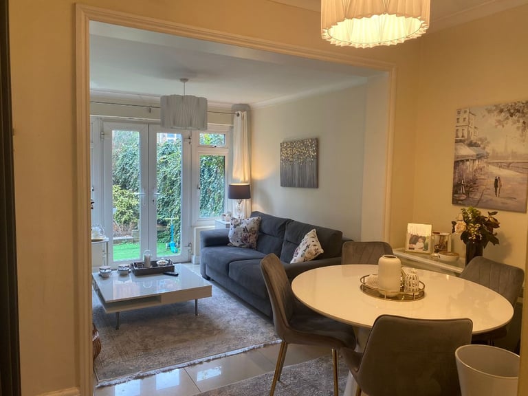 1 bedroom in Thorney Hedge Road, London | in Chiswick, London | Gumtree