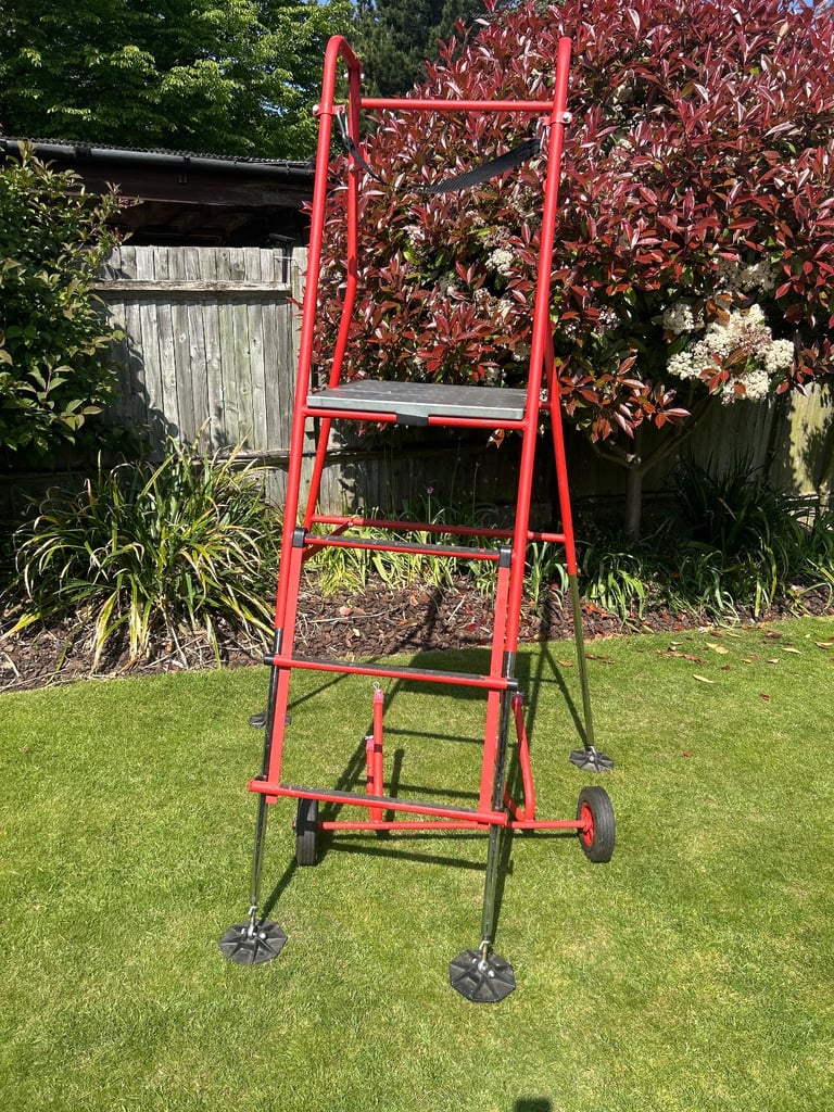 Henchman Platform Ladder (Junior) SOLD | in Bexley, London | Gumtree