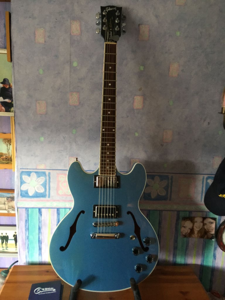gibson usa midtown blue 2015 | in Dartmouth, Devon | Gumtree