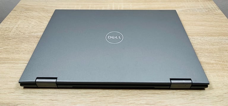 Dell i5 TouchScreen 8GB 256GB SSD Ultra Fast Slimline 2 In 1 Full HD ...