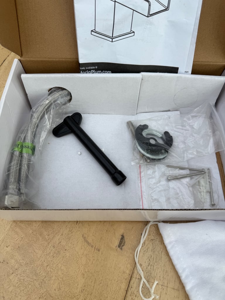 Waterfall Basin Mixer Tap Wide & Clic-clac Waste | in Selsey, West ...