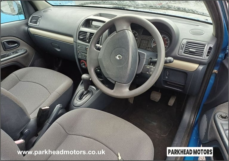 Renault Clio 2003 1.4 16v Expression Hatchback 3dr Petrol Automatic ...