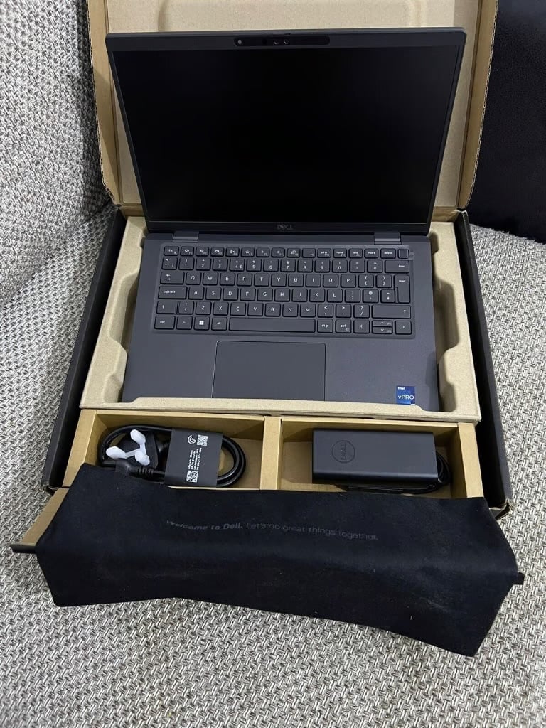 RRP: £2000 Dell Latitude i7 10 Core,512GB SSD,16GB RAM,14 INCH, Windows ...