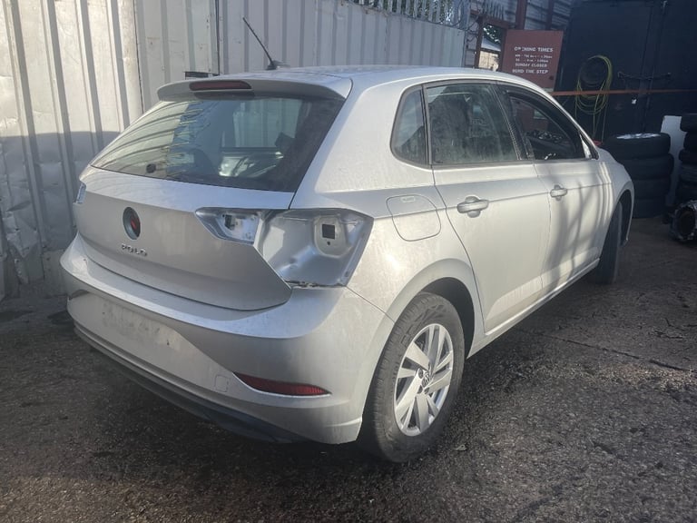 2020+ VOLKSWAGEN POLO IN SILVER FOR BREAKING COMPLETE FRONT END DOORS ...
