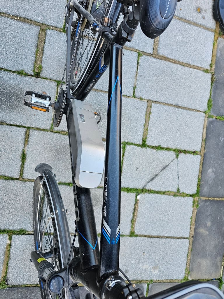Carrera Crossfire elec Bike – Large Frame – 421 Miles | in Ruislip, London | Gumtree