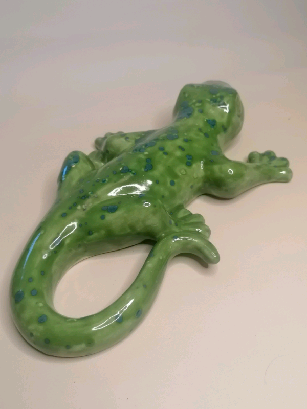 Large 9,5-inch long Wall Decor, Ceramic Green Lizard.. | in Craigmillar ...