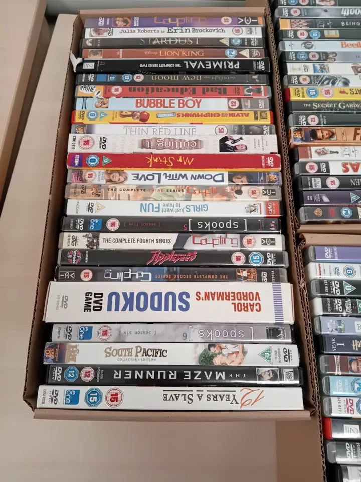 LARGE DVD 200 JOB LOT / BUNDLE Large Mixed Genre Collection Family ...