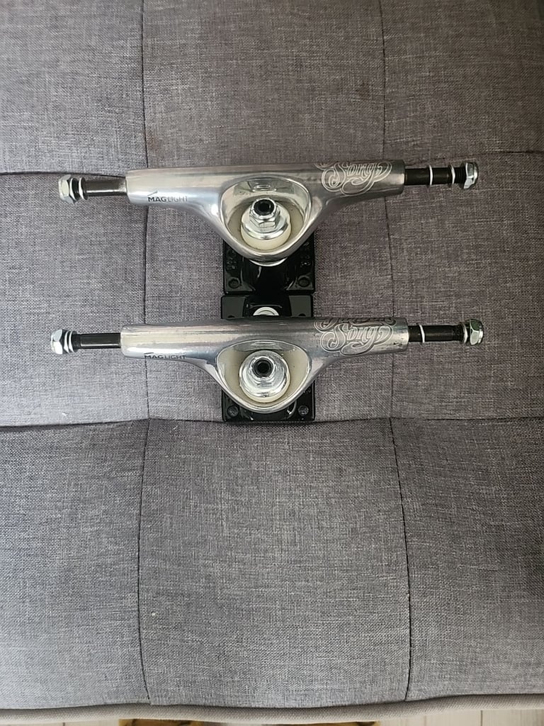 Mag light tensor hollow trucks Daewon Song 8.25 | in Loughton, Essex ...