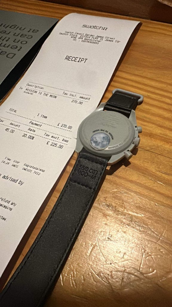 Omega x Swatch "Mission To The Moon" - With Receipt | in East End ...