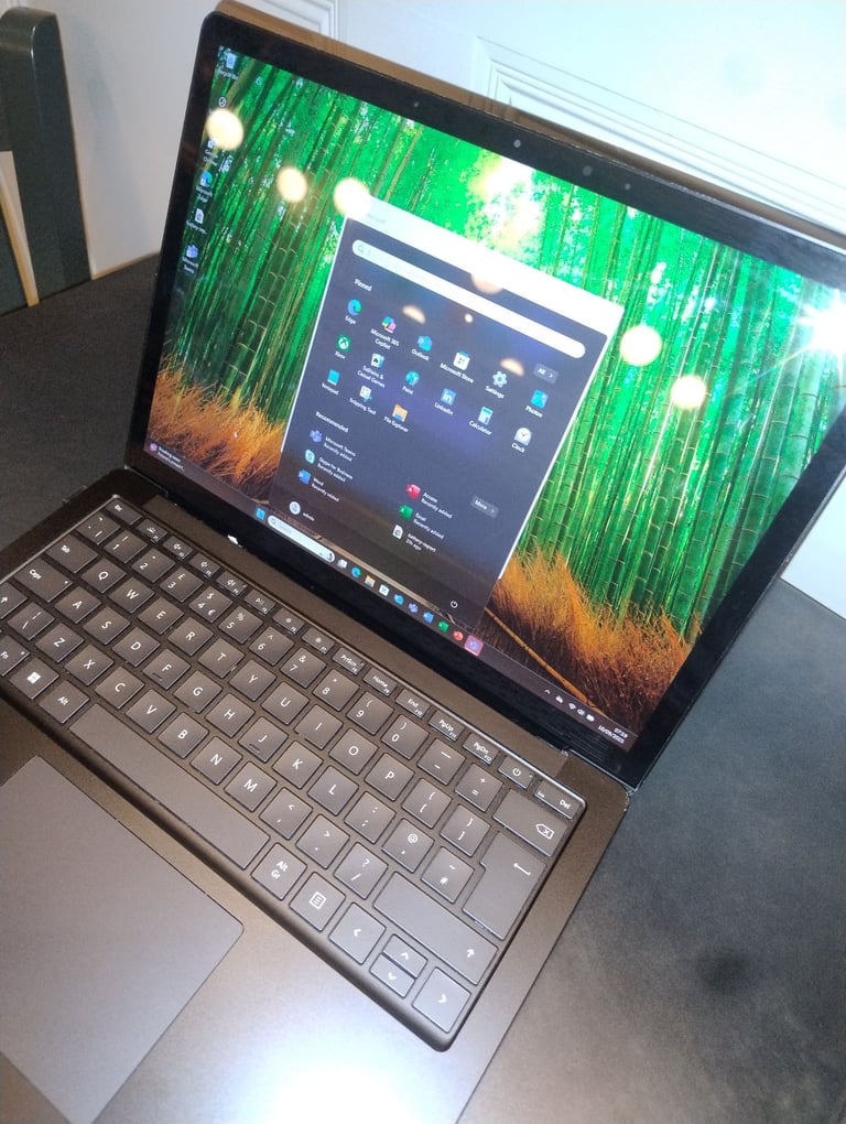 Microsoft surface laptop 4 i5 11th gen 8GB ram 256GB SSD Touch screen ...