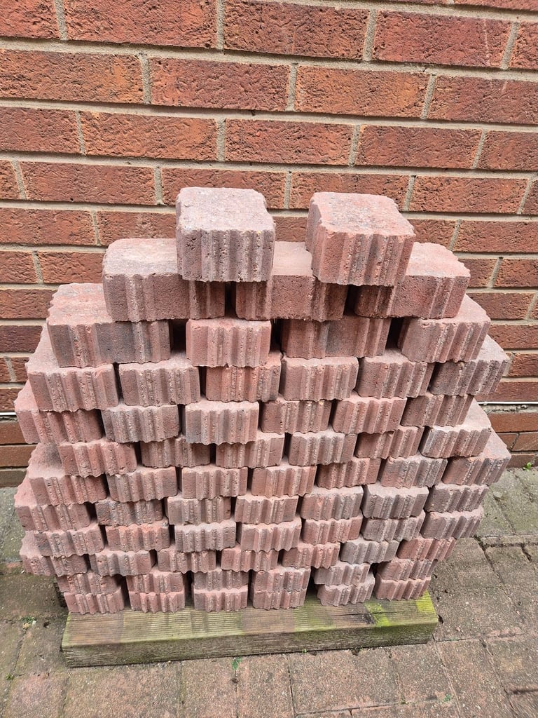 67 rectangular grooved blocks - not sure what the correct name for these are | in Borrowash ...