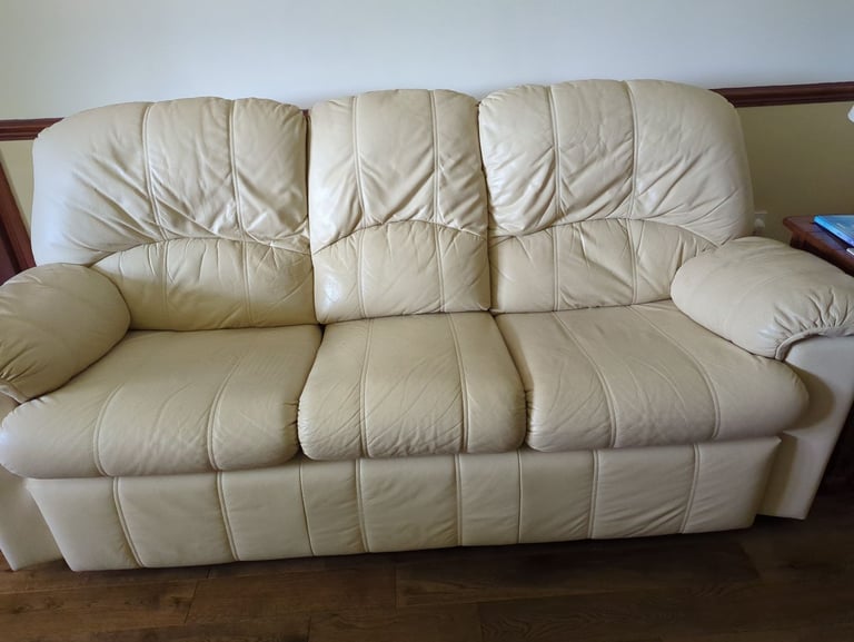 Cream leather sofa | in Woodbridge, Suffolk | Gumtree