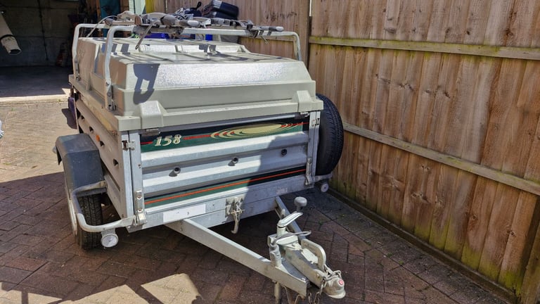 Daxara 158 Tipper Trailer with Erde Lid, Erde Roof Bars & Thule Bike ...