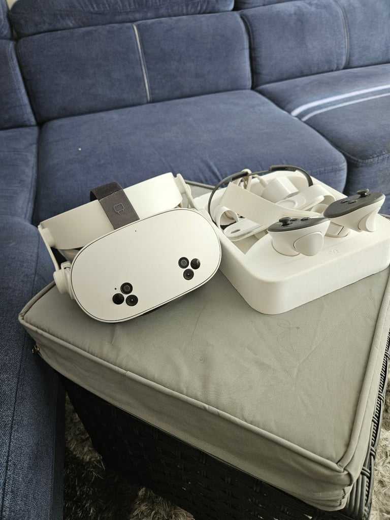 META QUEST 3S FOR SALE | in Gillingham, Kent | Gumtree