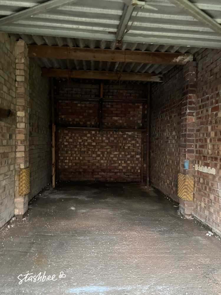 Garage to rent in Watford (WD17) | Stashbee | in Watford, Hertfordshire ...