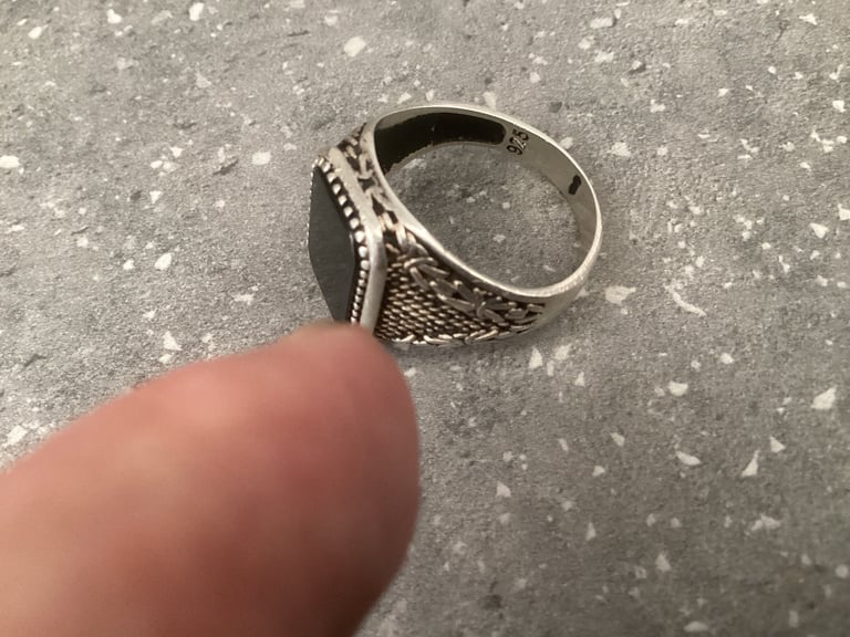 Nice silver ring 20 pounds | in East End, Glasgow | Gumtree