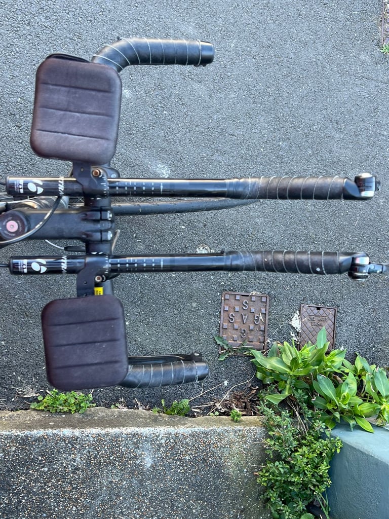 Giant Trinity Advanced 2020 TT Time Trial Triathlon Bike + Extras Full ...