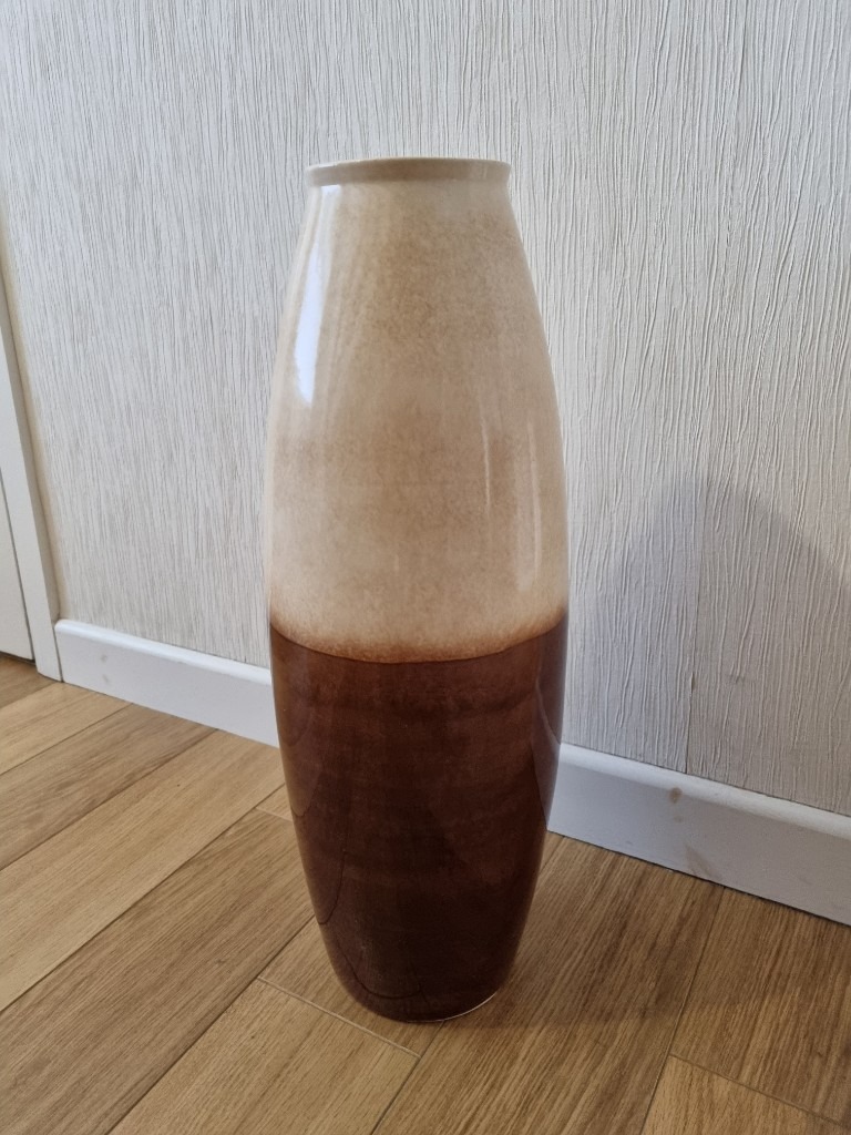 BEAUTIFUL VERY LARGE CERAMIC VASE | in Llansamlet, Swansea | Gumtree