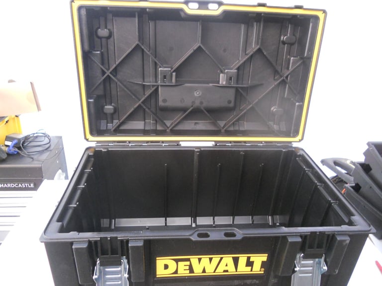 DEWALT-T-Stack Toolbox Set-LARGE SIZE!-550x300x300 and 550x300x150-NEW ...