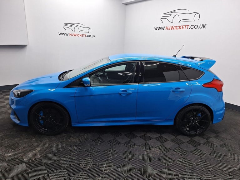Ford Focus 2.3T EcoBoost RS AWD Euro 6 (s/s) 5dr Petrol Manual | in ...