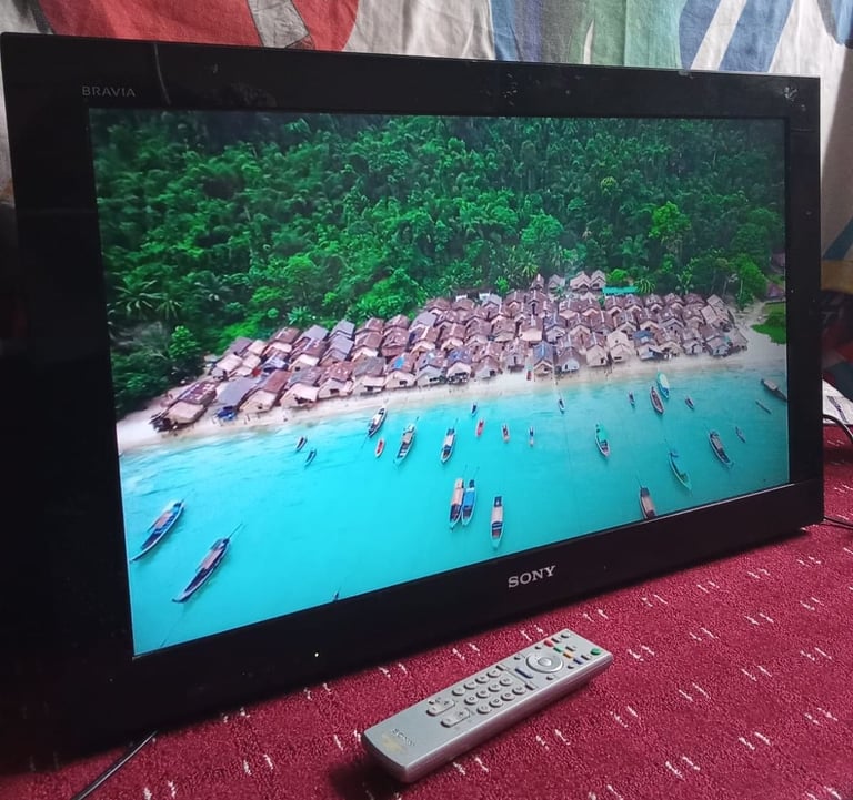 Sony bravia 32 inch hd Freeview hdmi tv with remote | in Blackburn ...