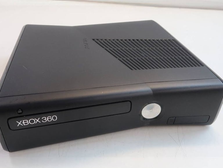 Xbox 360 Slim Console Black want it gone ASAP | in Luton, Bedfordshire ...