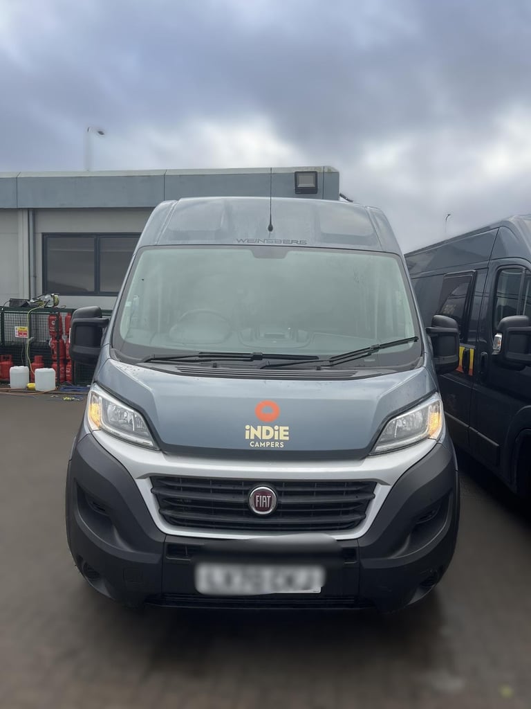 Fiat Weinsberg Carabus 600 K | 4 Berth | Fully Equipped | in Heathrow ...