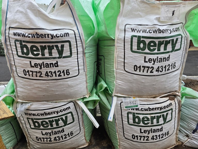 *FREE* MOT Type 1 Sub base 40mm Down - 4 Bulk Bags (850kg each) | in ...