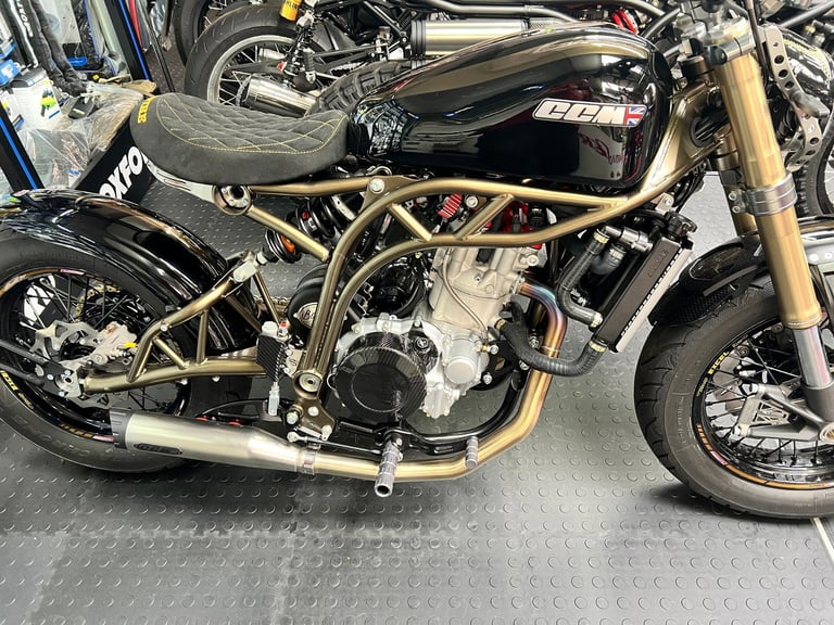 CCM 650 2023/24 BOBBER/MAVERICK/TRACKER/ROADSTER FROM £12999 | in ...