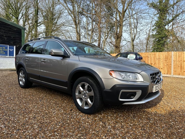 2009 Volvo XC70 2.4 D5 SE Lux Geartronic AWD Euro 5 5dr ESTATE Diesel ...