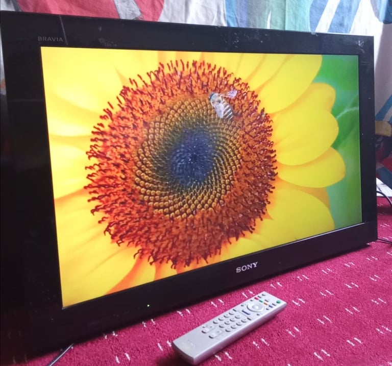 Sony bravia 32 inch hd Freeview hdmi tv with remote | in Blackburn ...
