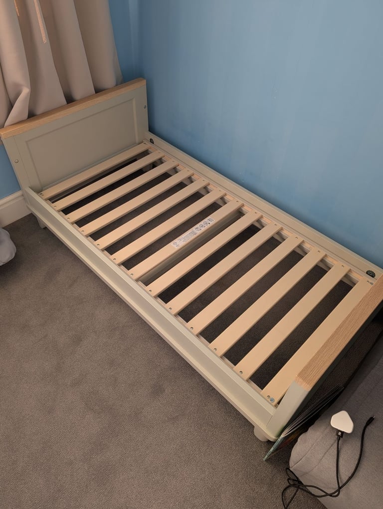 Mama's and papas Lucca cot/toddler bed | in Coventry, West Midlands ...
