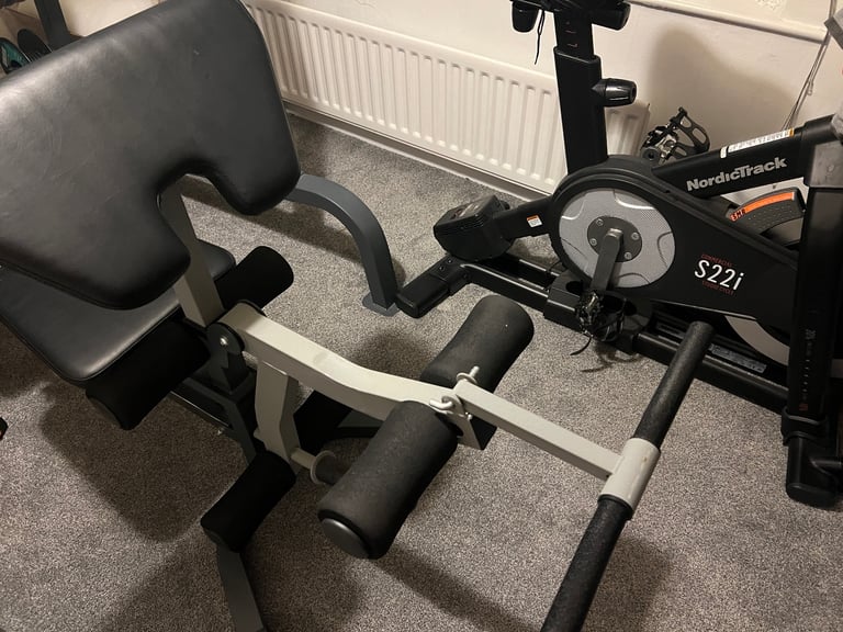 Marcy SM4000 Deluxe Home Gym Smith Machine with Weight Bench | in ...