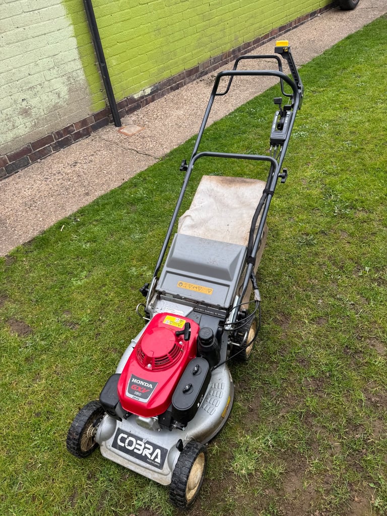 Cobra M48SPH 19" Honda GXV160 Petrol Engine Self-Propelled | in Clifton, Nottinghamshire | Gumtree